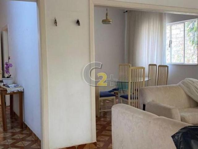 Casa a venda na Vila Romana com 258m2, 3 quartos, 3 vagas de garagem