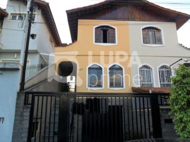 Casa à venda na Vila Romero!