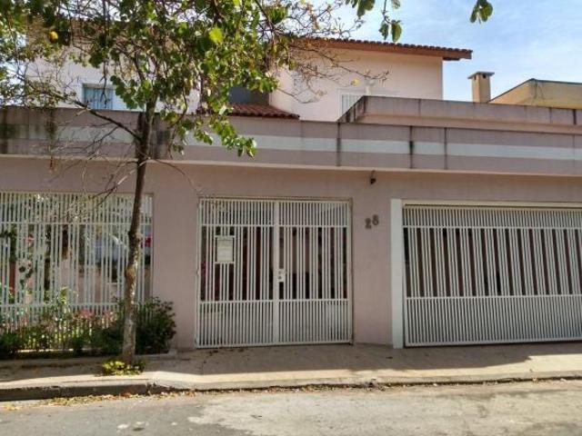 Casa a venda na Vila São Francisco, 6 dormitórios, 500 m2, Localização nobre SP