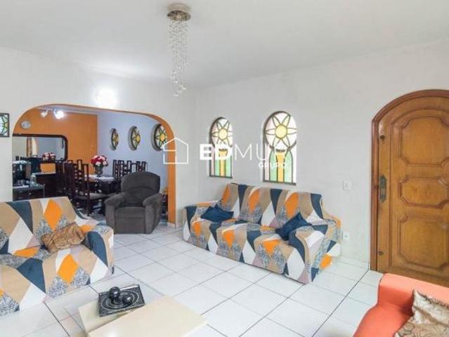 Casa à venda na Vila Scarpelli