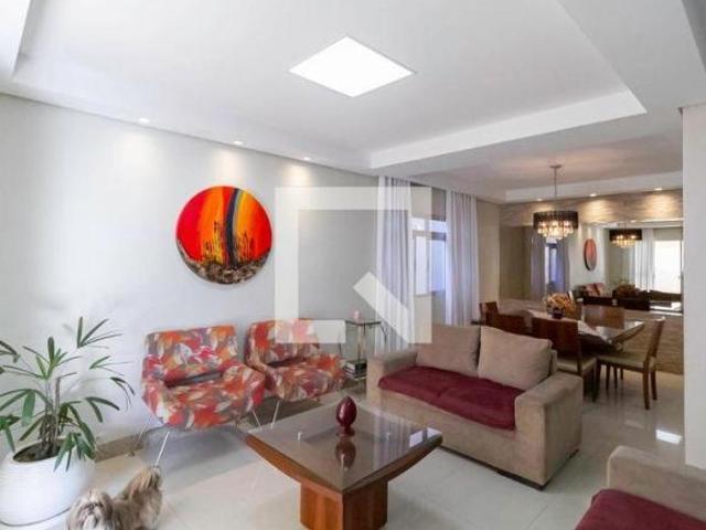 Casa à Venda Nacional, 3 Quartos, 350 m² Contagem
