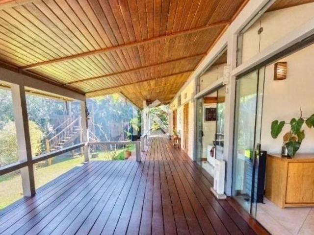Casa à venda nas Chácaras do Peroba