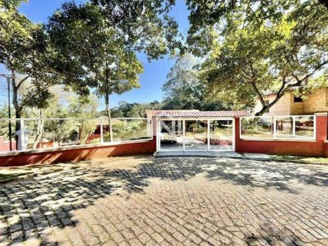 Casa à venda nas Chácaras dos Lagos