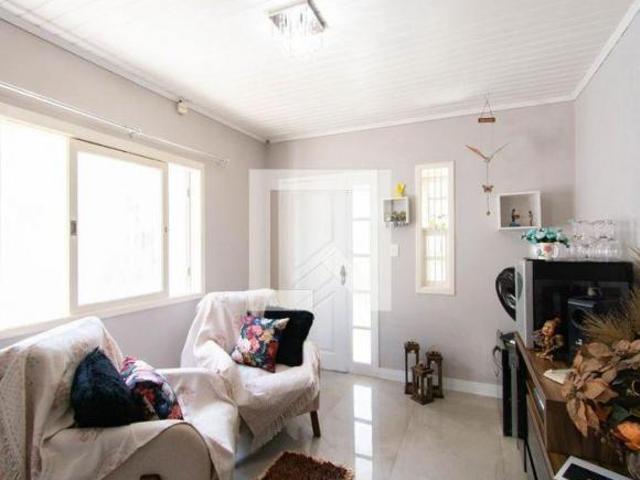 Casa à Venda Niterói, 4 Quartos, 240 m² Canoas