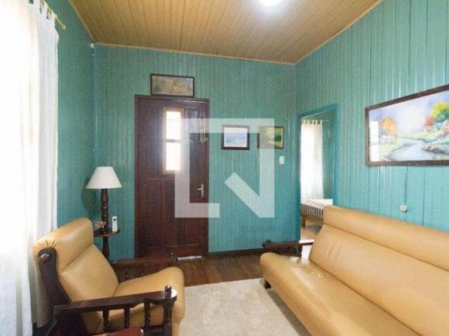 Casa à Venda Niterói, 2 Quartos, 484 m² Canoas