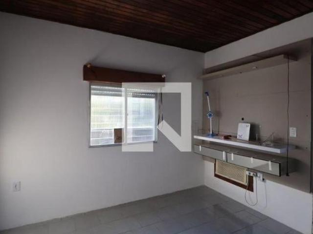 Casa à Venda Niterói, 3 Quartos, 160 m² Canoas