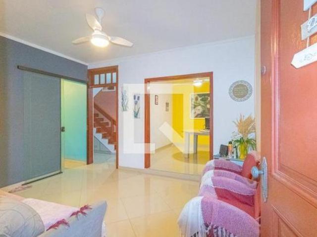 Casa à Venda Niterói, 3 Quartos, 190 m² Canoas