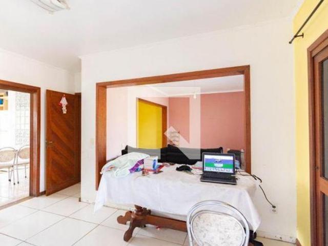 Casa à Venda Niterói, 3 Quartos, 300 m² Canoas