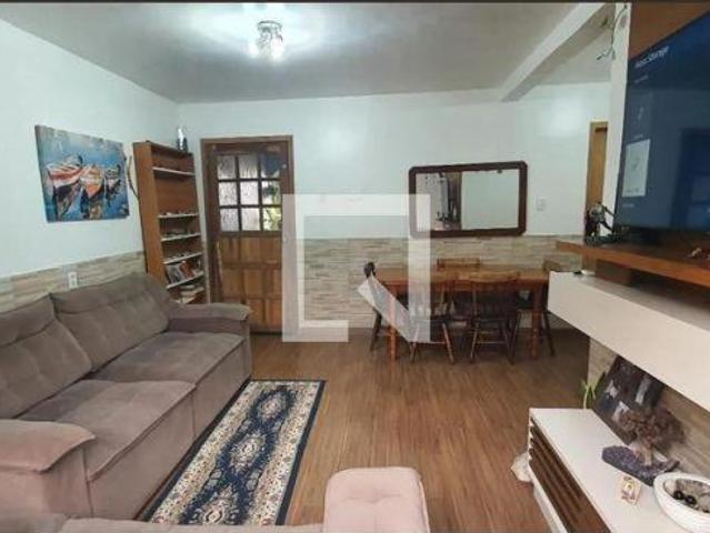 Casa à Venda Niterói, 3 Quartos, 72 m² Canoas