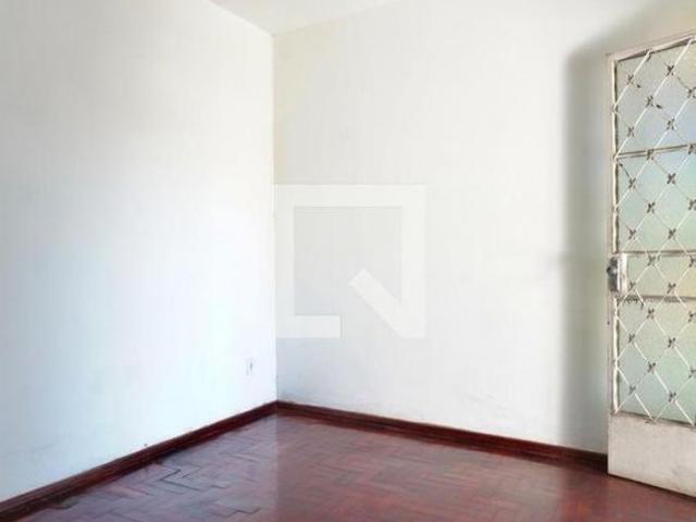 Casa à Venda São Marcos, 6 Quartos, 250 m² Belo Horizonte
