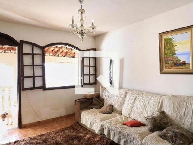 Casa à Venda São Marcos, 3 Quartos, 180 m² Belo Horizonte