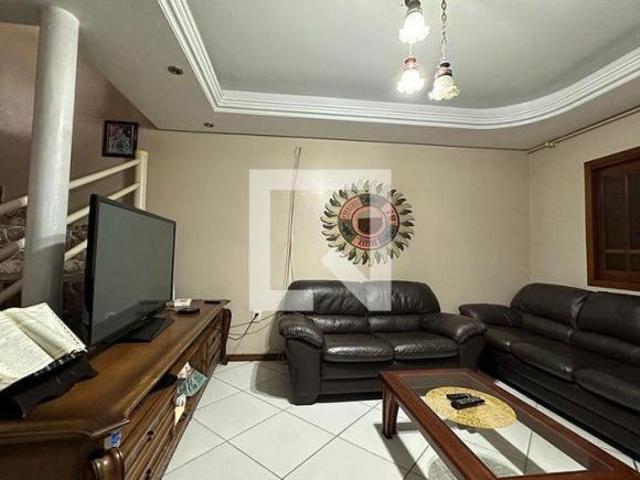 Casa à Venda São Miguel, 4 Quartos, 240 m² São Leopoldo