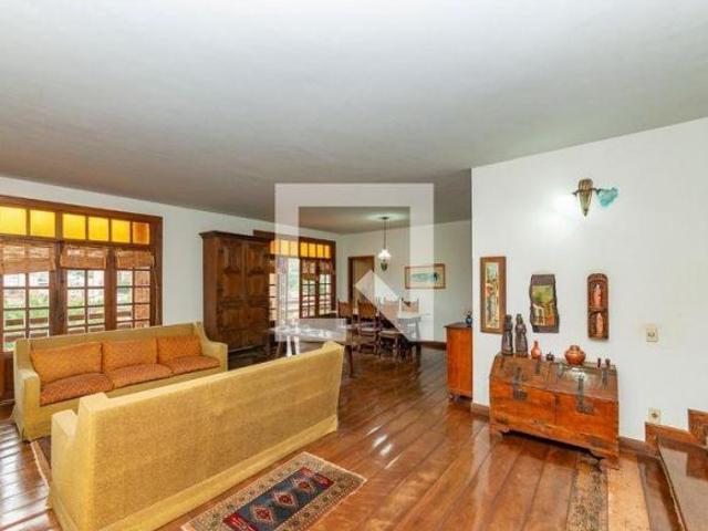 Casa à Venda São Bento, 4 Quartos, 450 m2