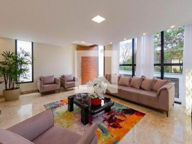 Casa à Venda São Bento, 4 Quartos, 558 m2
