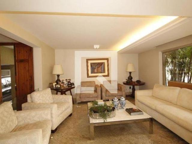 Casa à Venda São Bento, 4 Quartos, 900 m² Belo Horizonte