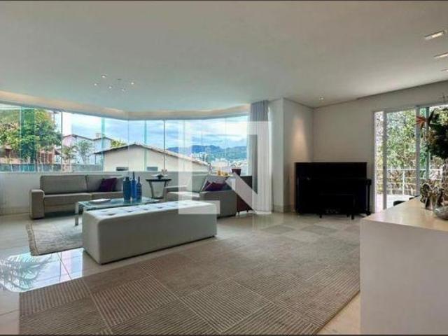 Casa à Venda São Bento, 5 Quartos, 438 m² Belo Horizonte