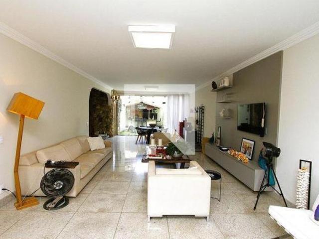 Casa à Venda São Bento, 5 Quartos, 463 m2