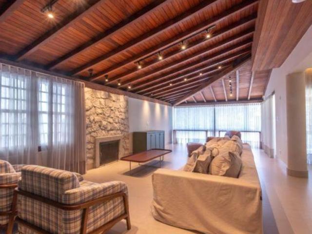 Casa à Venda São Bento, 5 Quartos, 758 m2