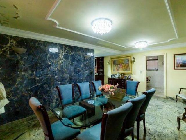 Casa à Venda São Bento, 5 Quartos, 360 m2