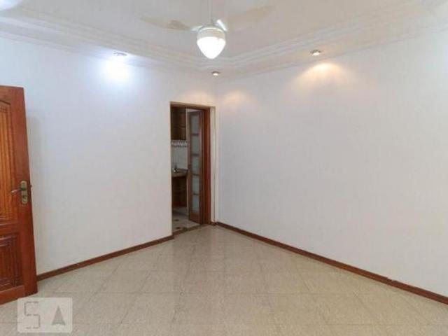 Casa à Venda São João Clímaco, 2 Quartos, 100 m² São Paulo