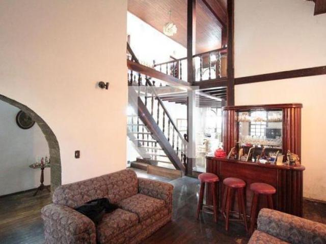 Casa à Venda São João Batista, 5 Quartos, 370 m² Belo Horizonte