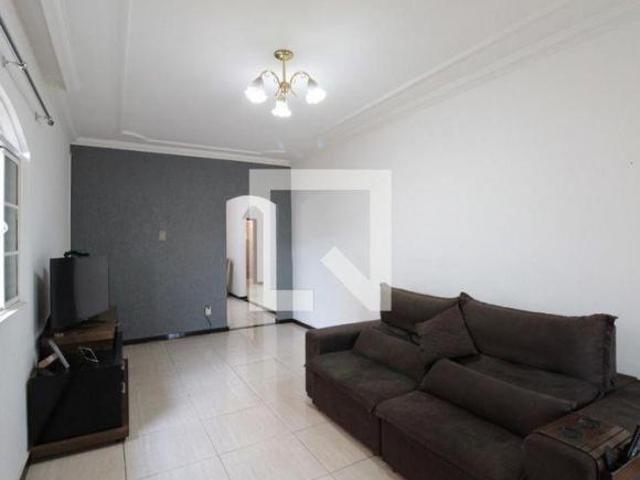 Casa à Venda São João Batista, 3 Quartos, 360 m² Belo Horizonte
