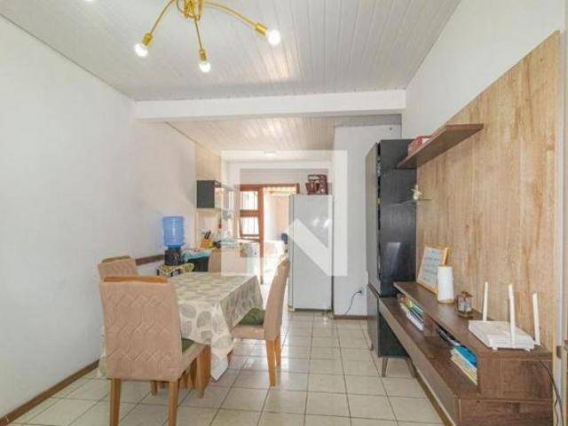 Casa à Venda São José, 2 Quartos, 120 m² Canoas