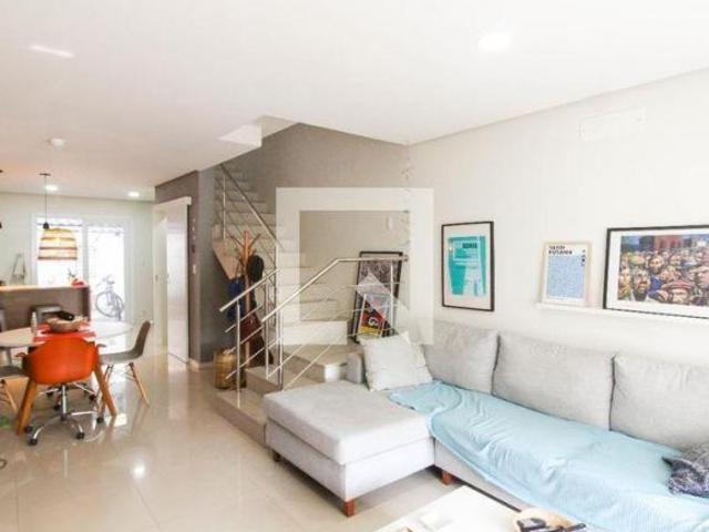Casa à Venda São José, 2 Quartos, 75 m² Canoas