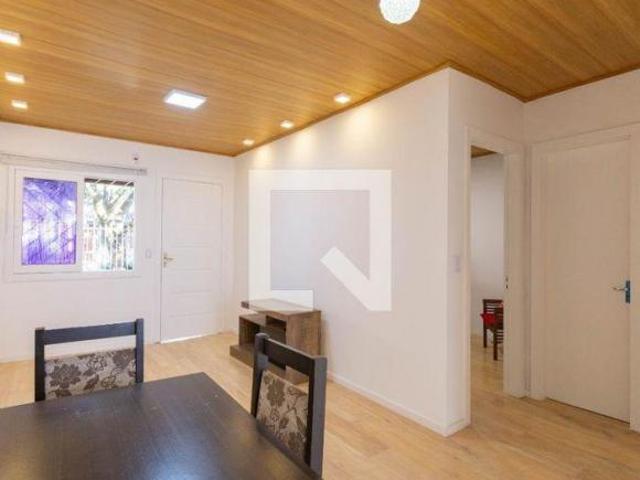Casa à Venda São José, 2 Quartos, 77 m² Canoas