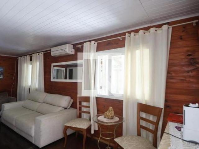 Casa à Venda São José, 6 Quartos, 115 m² Canoas