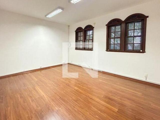 Casa à Venda São José, 6 Quartos, 420 m² Belo Horizonte