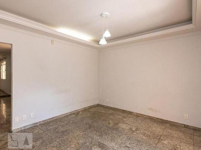 Casa à Venda São Luíz, 3 Quartos, 360 m² Belo Horizonte