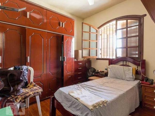 Casa à Venda São Luíz, 1 Quarto, 360 m² Belo Horizonte