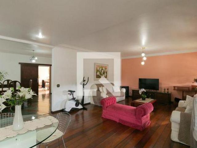 Casa à Venda São Luíz, 4 Quartos, 340 m² Belo Horizonte
