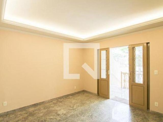 Casa à Venda São Luíz, 4 Quartos, 360 m² Belo Horizonte