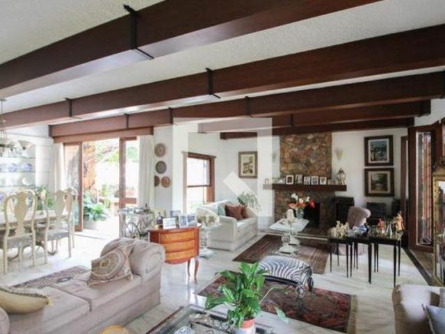 Casa à Venda São Luíz, 4 Quartos, 379 m² Belo Horizonte