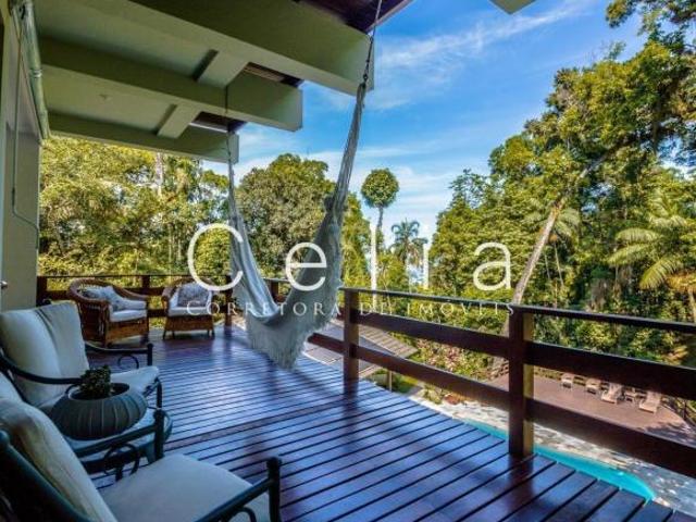 Casa à Venda, São Pedro, Guarujá, SP