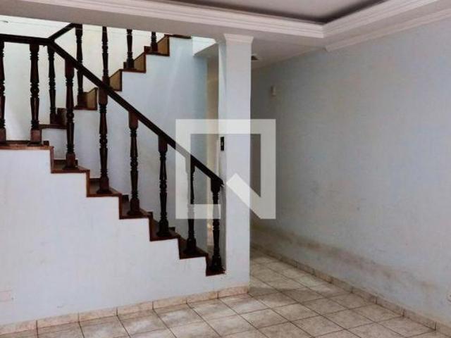 Casa à Venda São Pedro, 3 Quartos, 180 m² Osasco