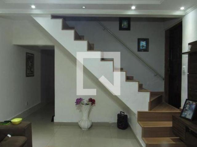 Casa à Venda São Pedro, 3 Quartos, 220 m² Osasco