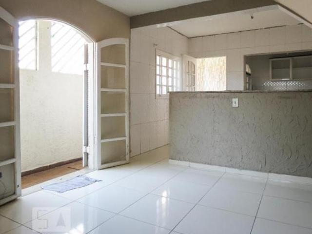 Casa à Venda São Pedro, 4 Quartos, 170 m² Osasco
