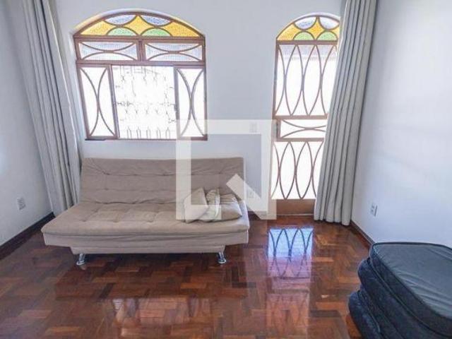 Casa à Venda São Salvador, 3 Quartos, 300 m² Belo Horizonte