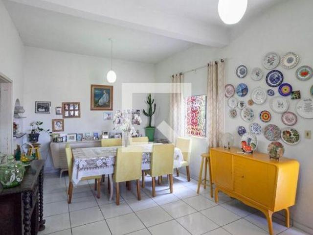 Casa à Venda São Tomáz, 6 Quartos, 285 m² Belo Horizonte
