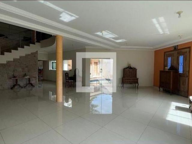 Casa à Venda Sousas, 3 Quartos, 426 m² Campinas
