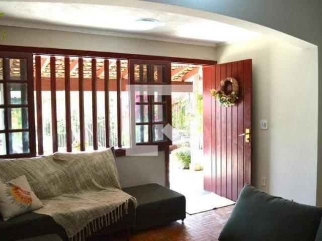 Casa à Venda Sousas, 3 Quartos, 200 m² Campinas