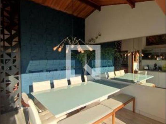 Casa à Venda Sousas, 3 Quartos, 300 m² Campinas