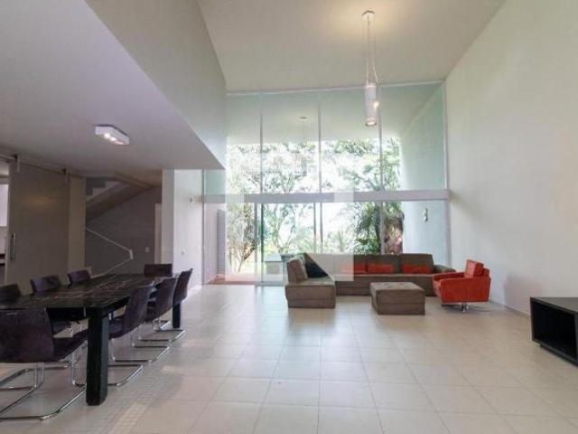Casa à Venda Sousas, 3 Quartos, 385 m2