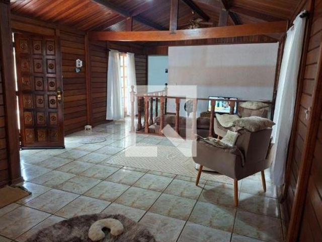 Casa à Venda Sousas, 4 Quartos, 230 m² Campinas
