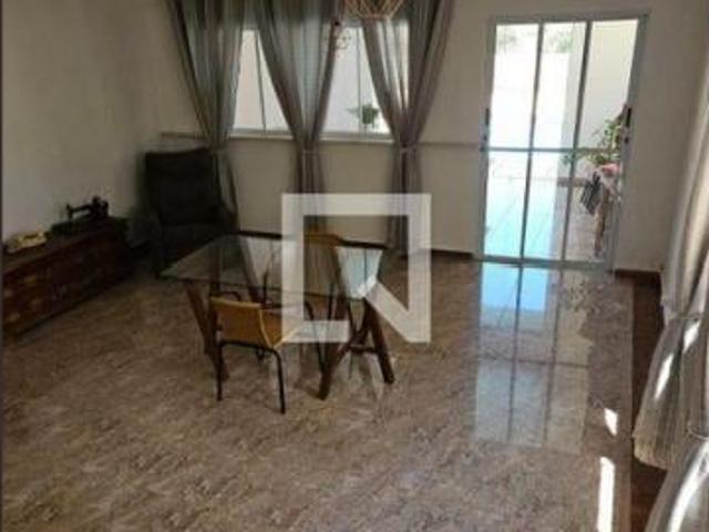 Casa à Venda Sousas, 4 Quartos, 330 m² Campinas