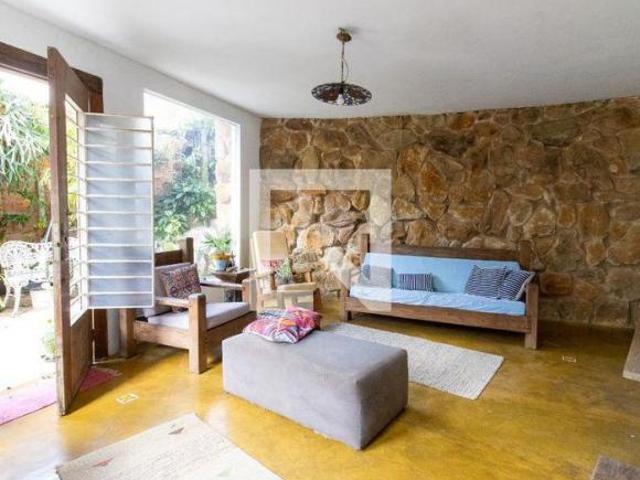 Casa à Venda Sousas, 6 Quartos, 300 m² Campinas