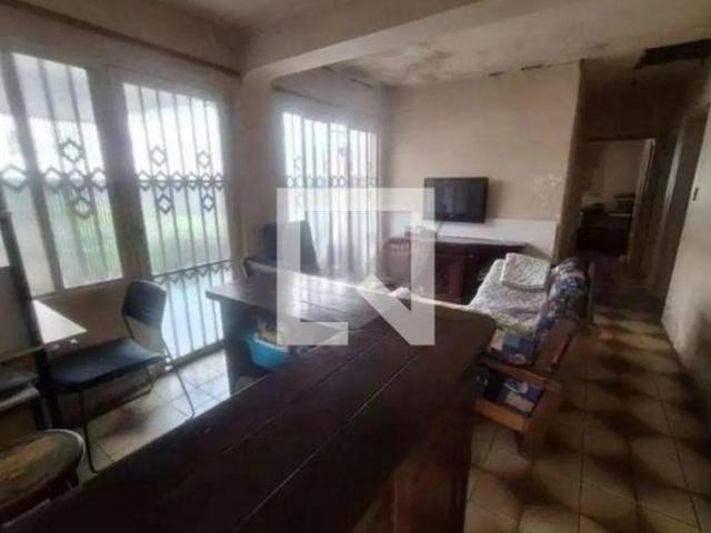 Casa à Venda Socorro, 5 Quartos, 250 m² São Paulo